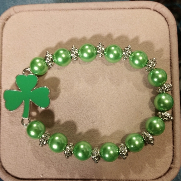 Fashion Jewelry | Jewelry | St Patricks Day Stretch Bracelet With Green ...